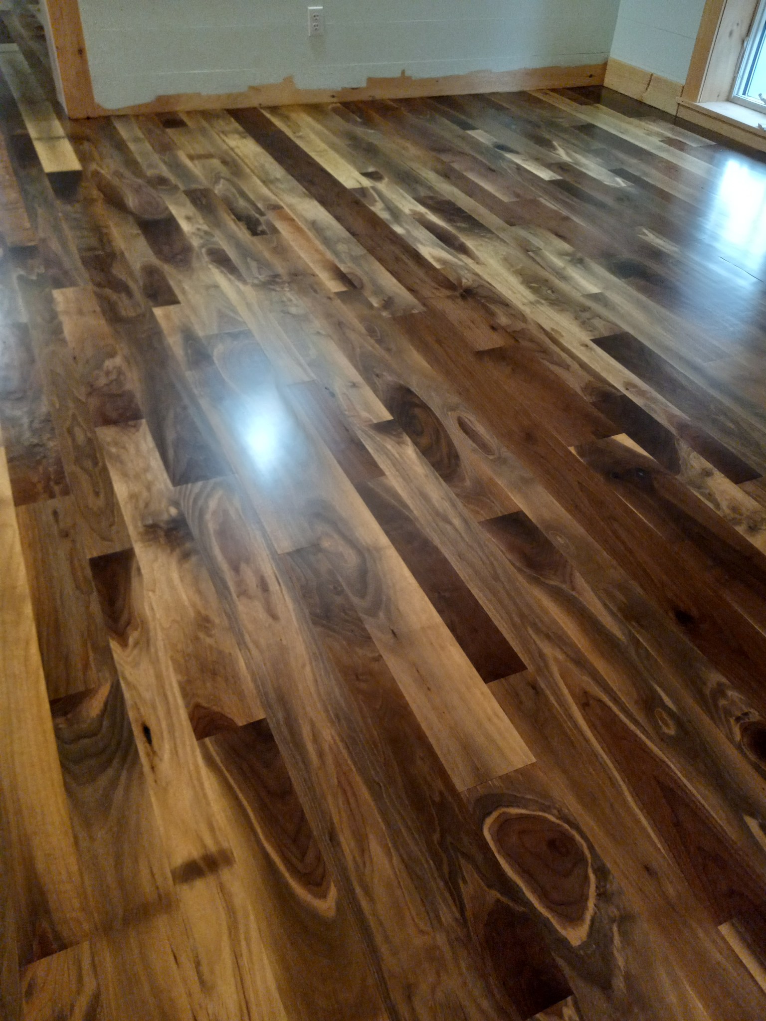 RUSTIC SAP WALNUT | Green River Lumber